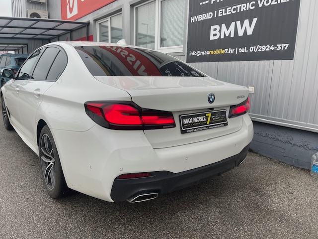 BMW MAX PRILIKA 530e M 292 KS HYBRID STRUJA Benz 2023 PROČITAJTE OPIS ...
