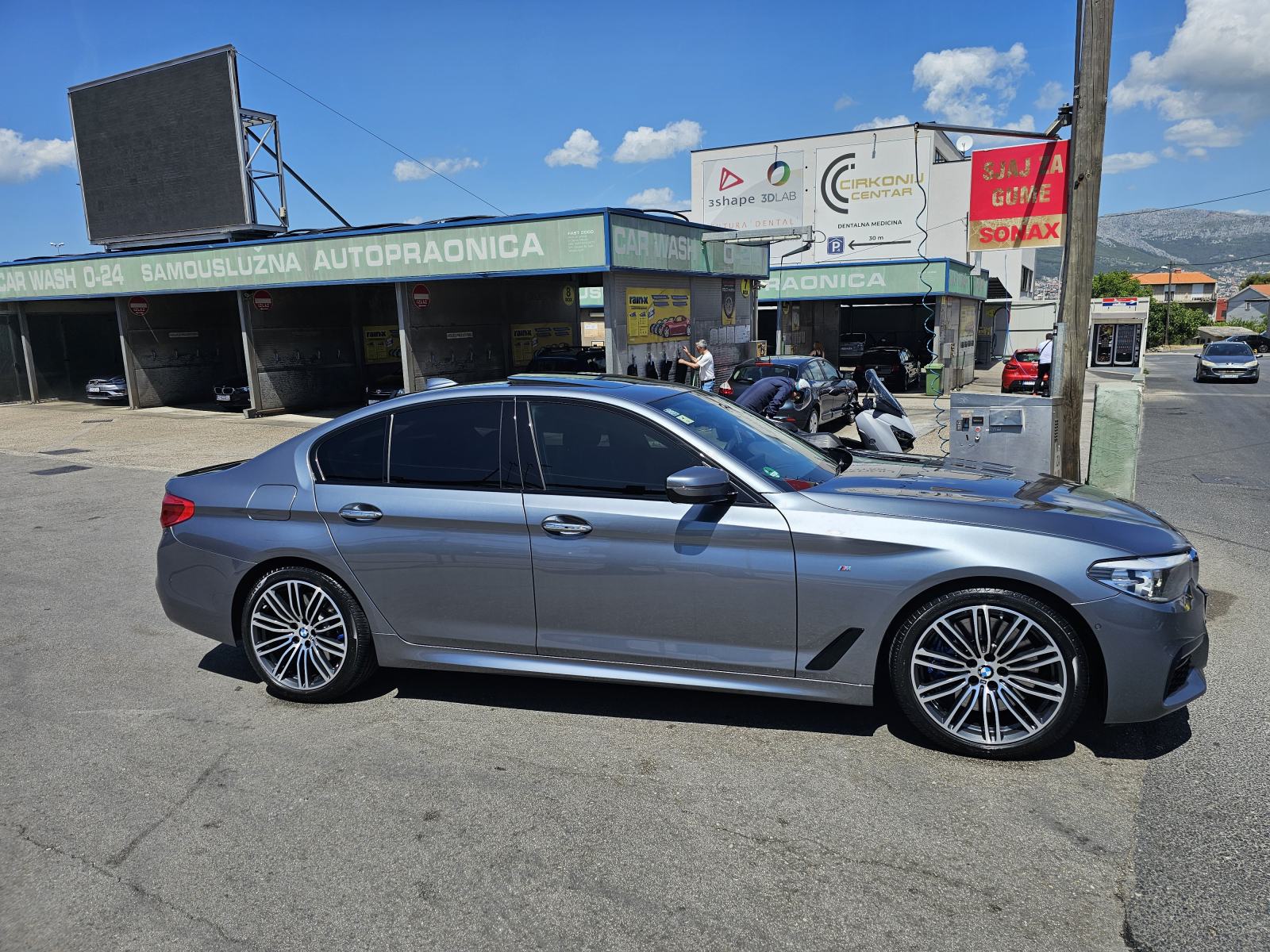 BMW serija 5 M540i, 2018 god.