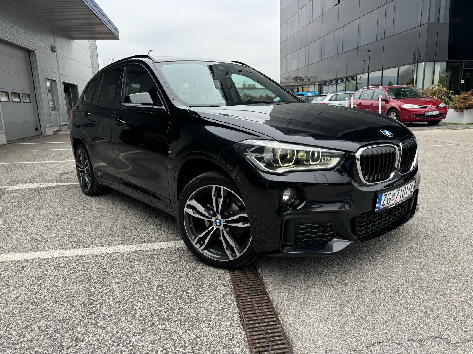 BMW X1 xDrive18d M paket automatik, 2018 god.