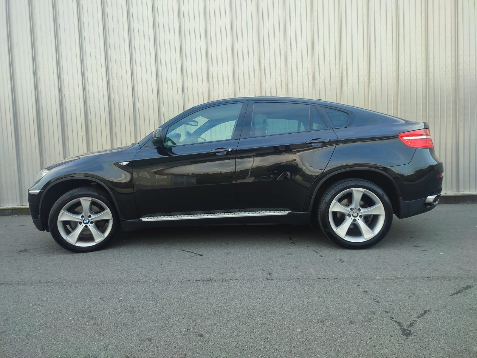 BMW X6 xDrive 40d INDIVIDUAL + Webasto, 2011 god.
