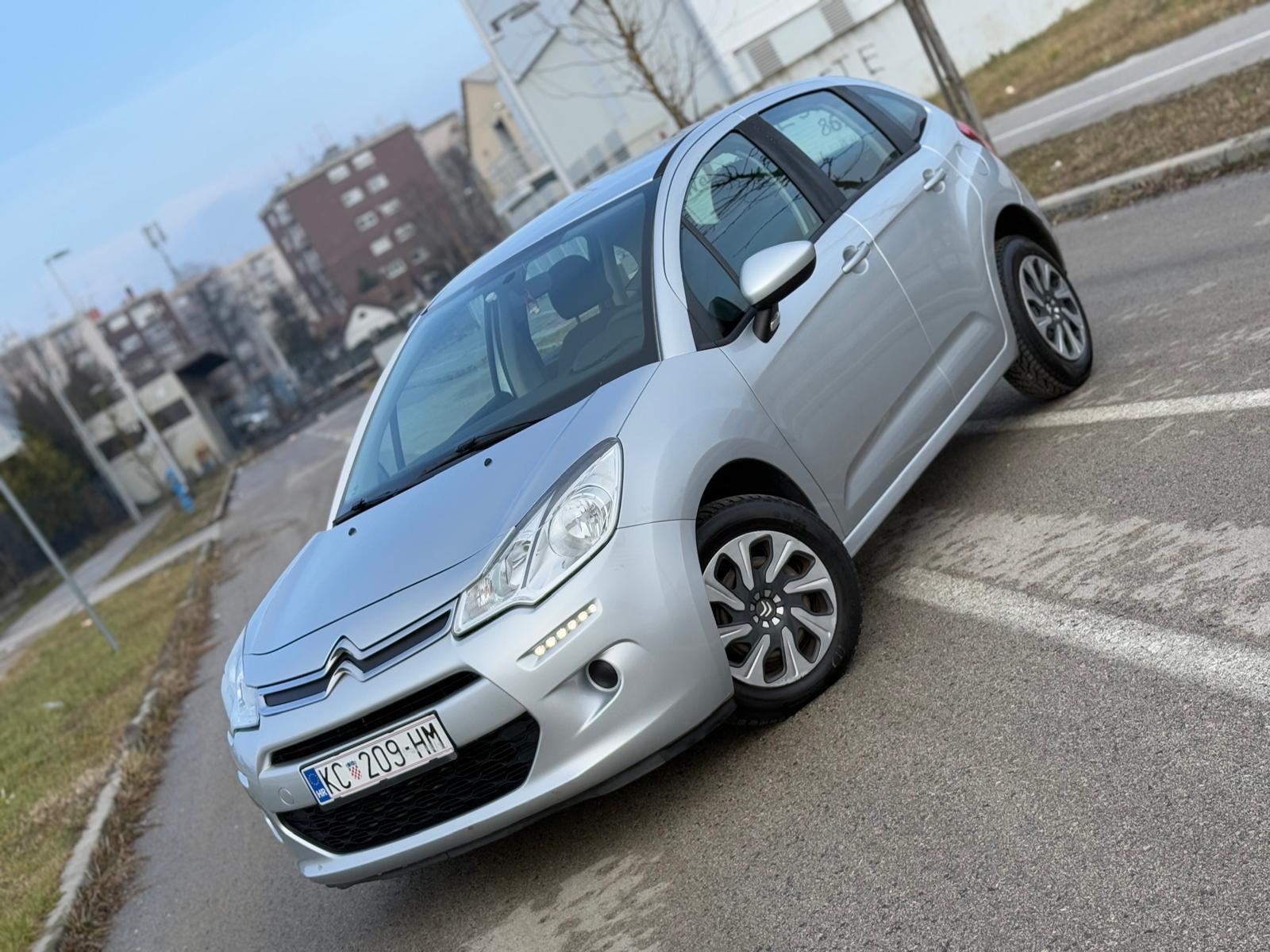 Citroën C3 1,6 HDi*NAVI*REG.12/25*DVA SETA GUMA*ODLIČAN*, 2016 god.