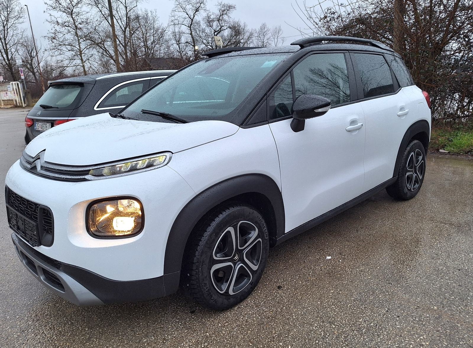 Citroën C3 Aircross 1,2i 110 HR auto, 1 vl, 60tkm,servisna,JAMSTVO 1g ...
