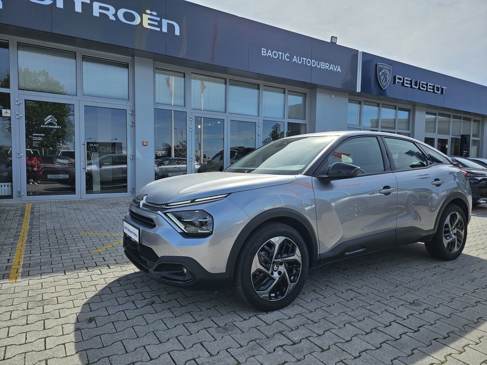 Citroën C4 1,2 PLUS PureTech 130 KS EAT8 ~RV~, 2024 god.