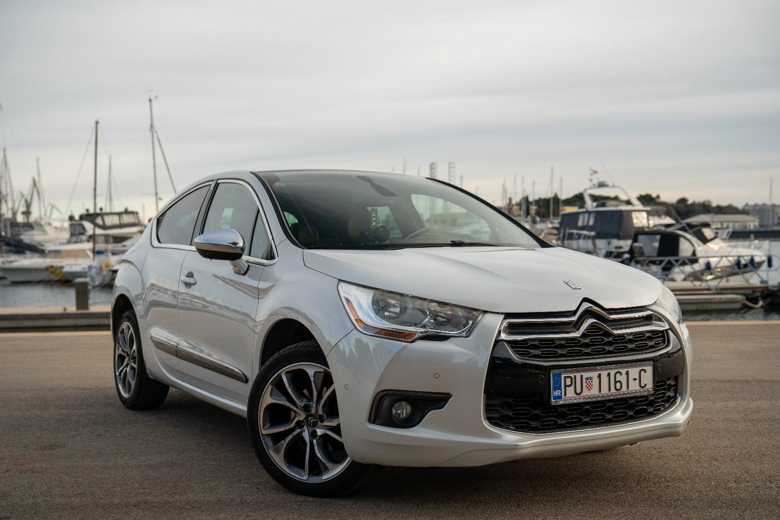 Citroën DS4 1,6 HDi automatik F1 | Pdc, Grijana i masažna sjedala, 2014 ...