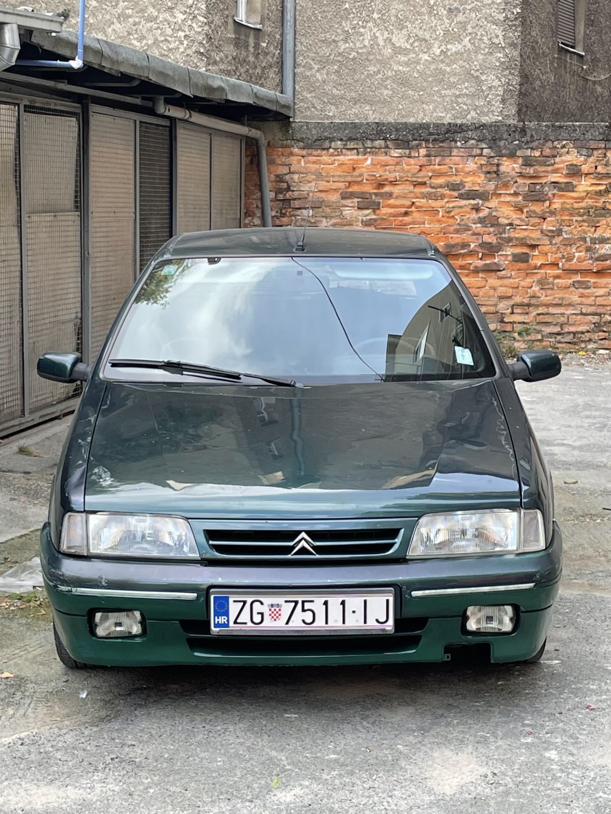 Prodajem auto Citroen ZX 1.4i prvi vlasnik 99.000km, 1996 god.