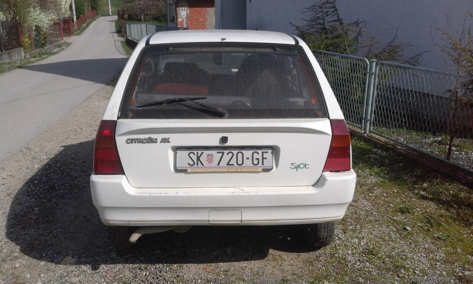Citroen AX 1,1 i, 1997 god.