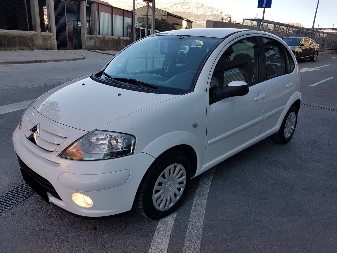 Citroen C3 1,4 HDi**CIJENA PO DOGORU**SERVISNA**KAO NOVO**PRILIKA ...