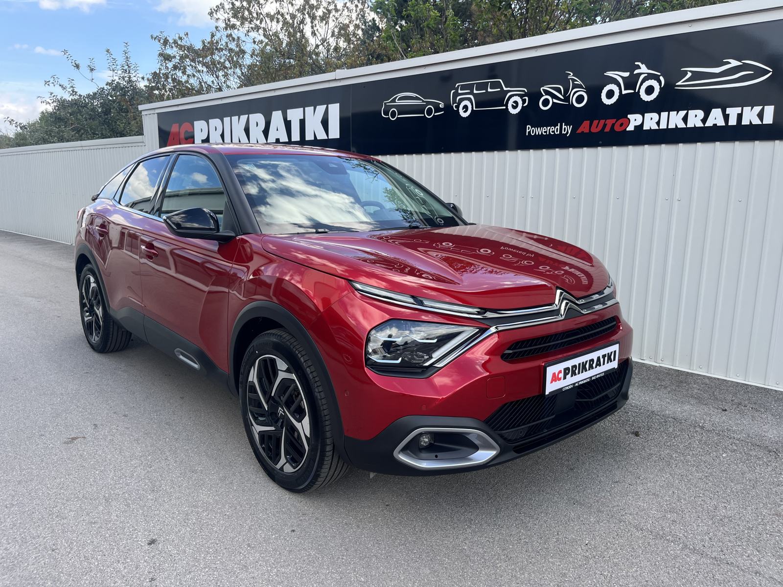 CITROEN C4 SHINE PureTech 130 EAT8 - AUTOMATIC, 2023 god.