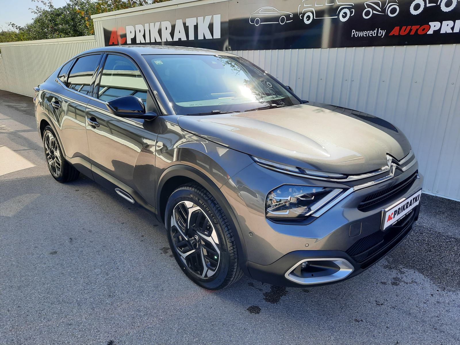 CITROEN C4 X SHINE PureTech 130 EAT8 - AUTOMATIC, 2023 god.