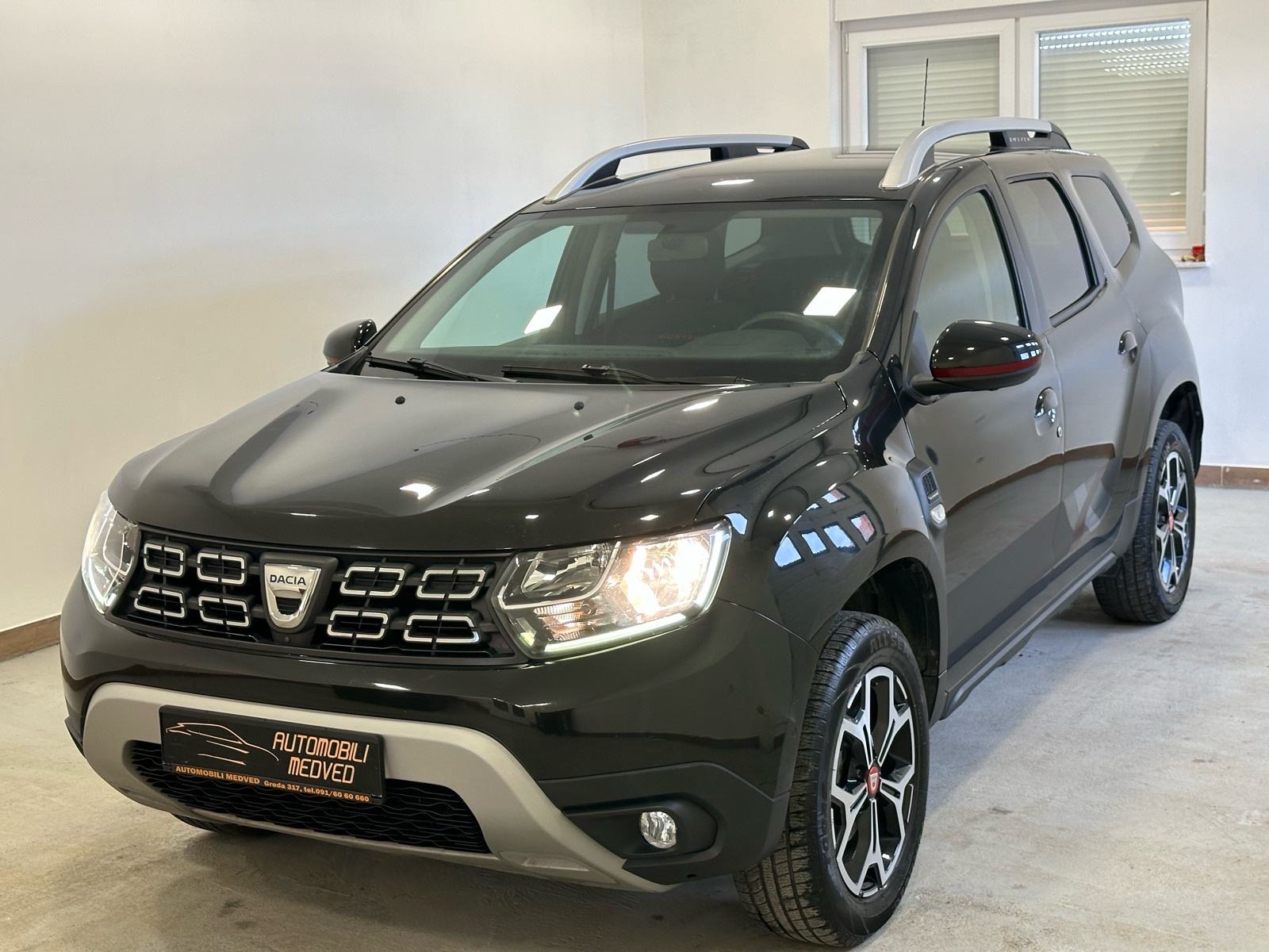 Dacia Duster 1,5 dCi TECHROAD , 360 KAMERE, 12 MJ JAMSTVO!, 2019 god.