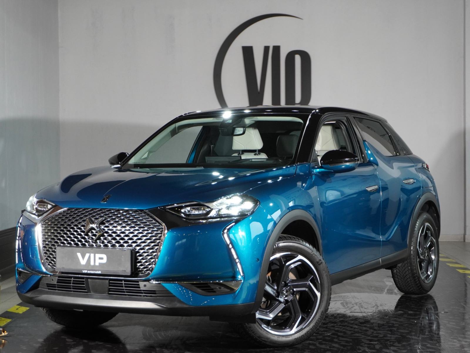 DS Automobiles DS 3 Crossback DS 3 Crossback 1,2L PureTech 100 S&S So ...