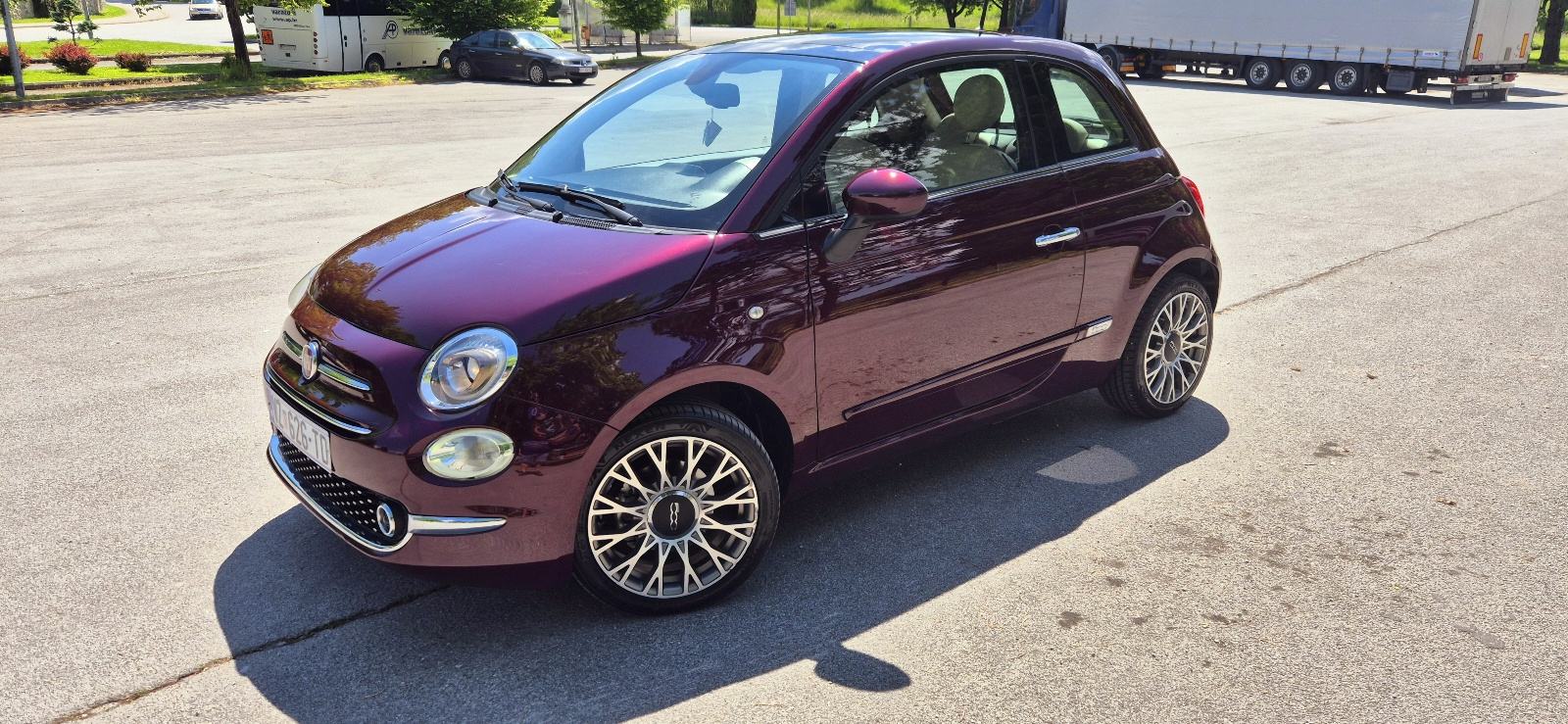 Fiat 500 1,2 Lounge, Panorama, LED, Cherry Red, 2015 god.
