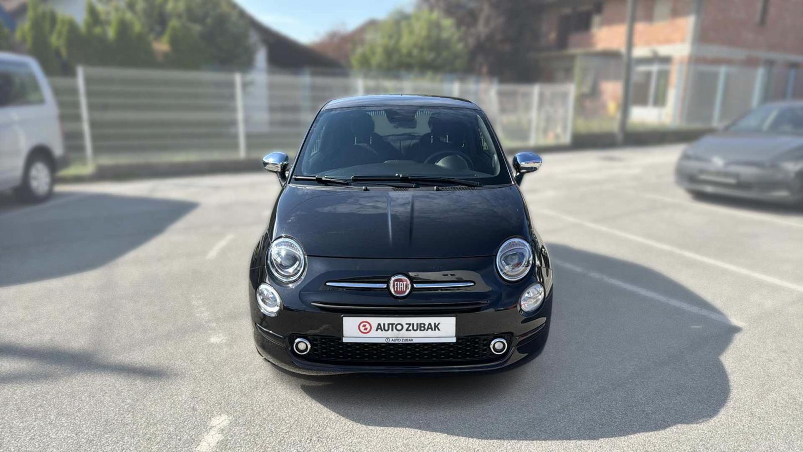 Fiat 500 Hybrid Style, 2023 god.
