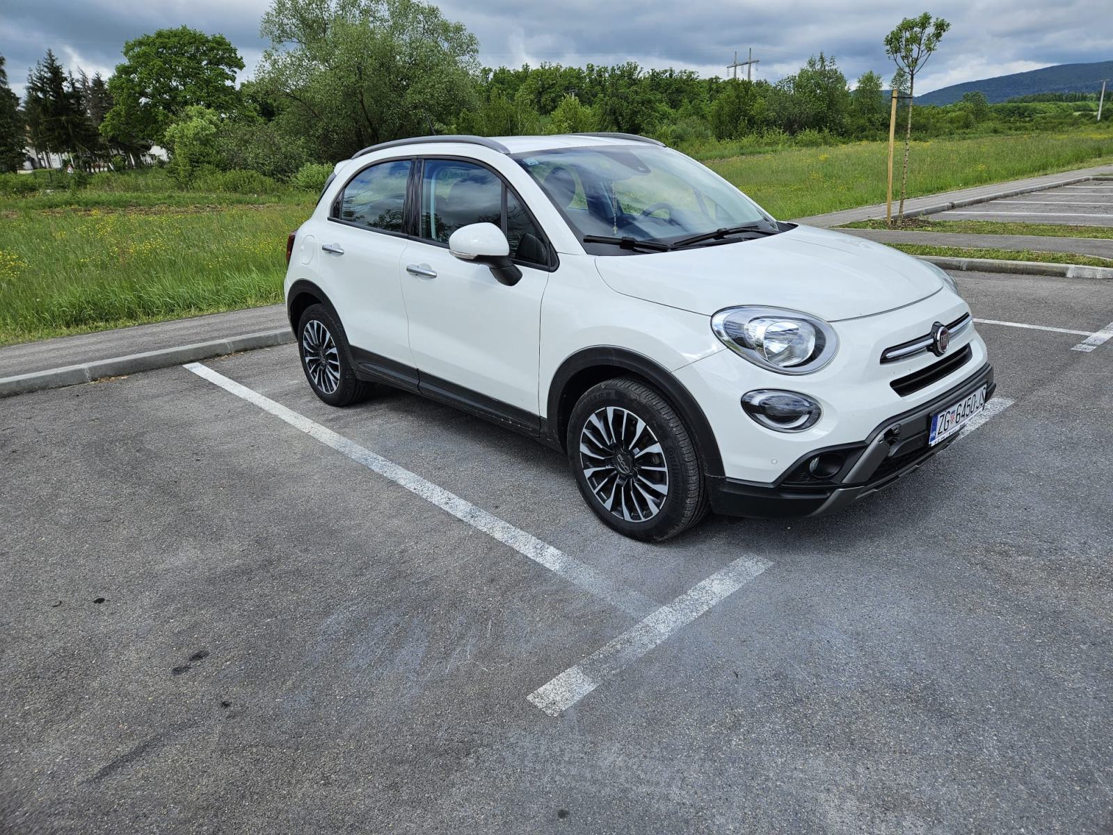 Fiat 500X CROSS 1.6 mjtd, 2021 god.