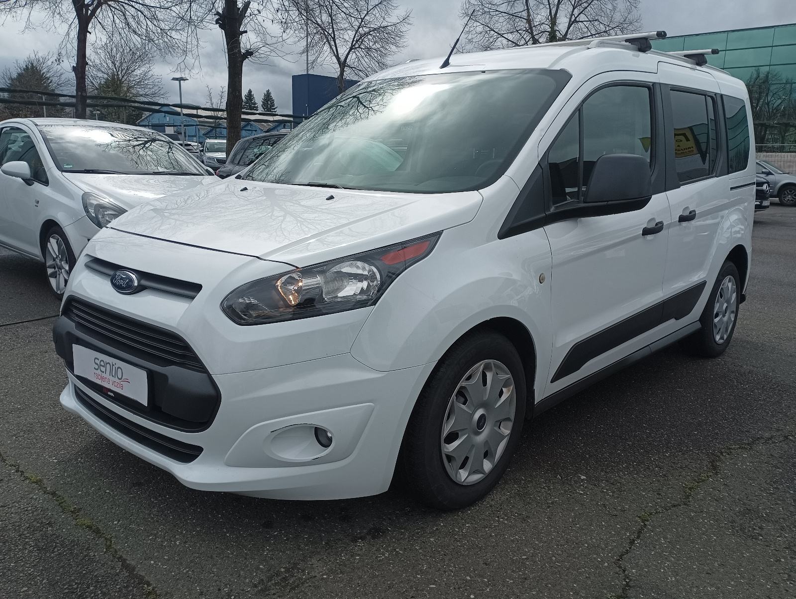 Ford Connect 1,5 TDCi,88kw,2016g,5 SJEDALA ,N1 TERETNI,GARANCIJA, 2016 god.