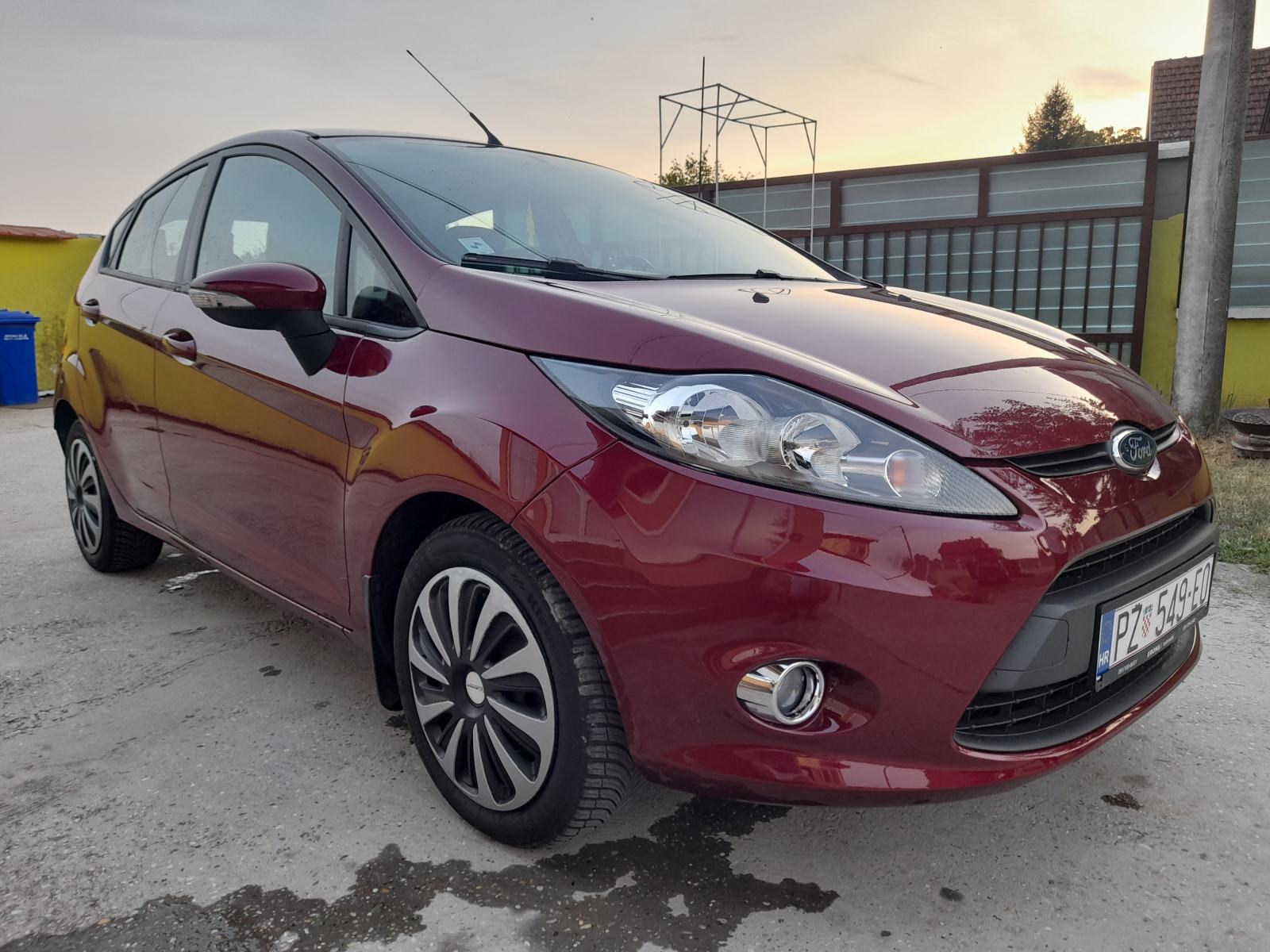 Ford Fiesta 1.4 HDI,KLIMA,VELIKI SERVIS REG DO 03/2025, 2011 god.