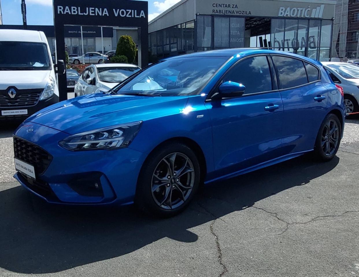 Ford Focus 1,5 Tdci EcoBlue ST-Line PANORAMA FULL LED *39.000KM*, 2018 god.