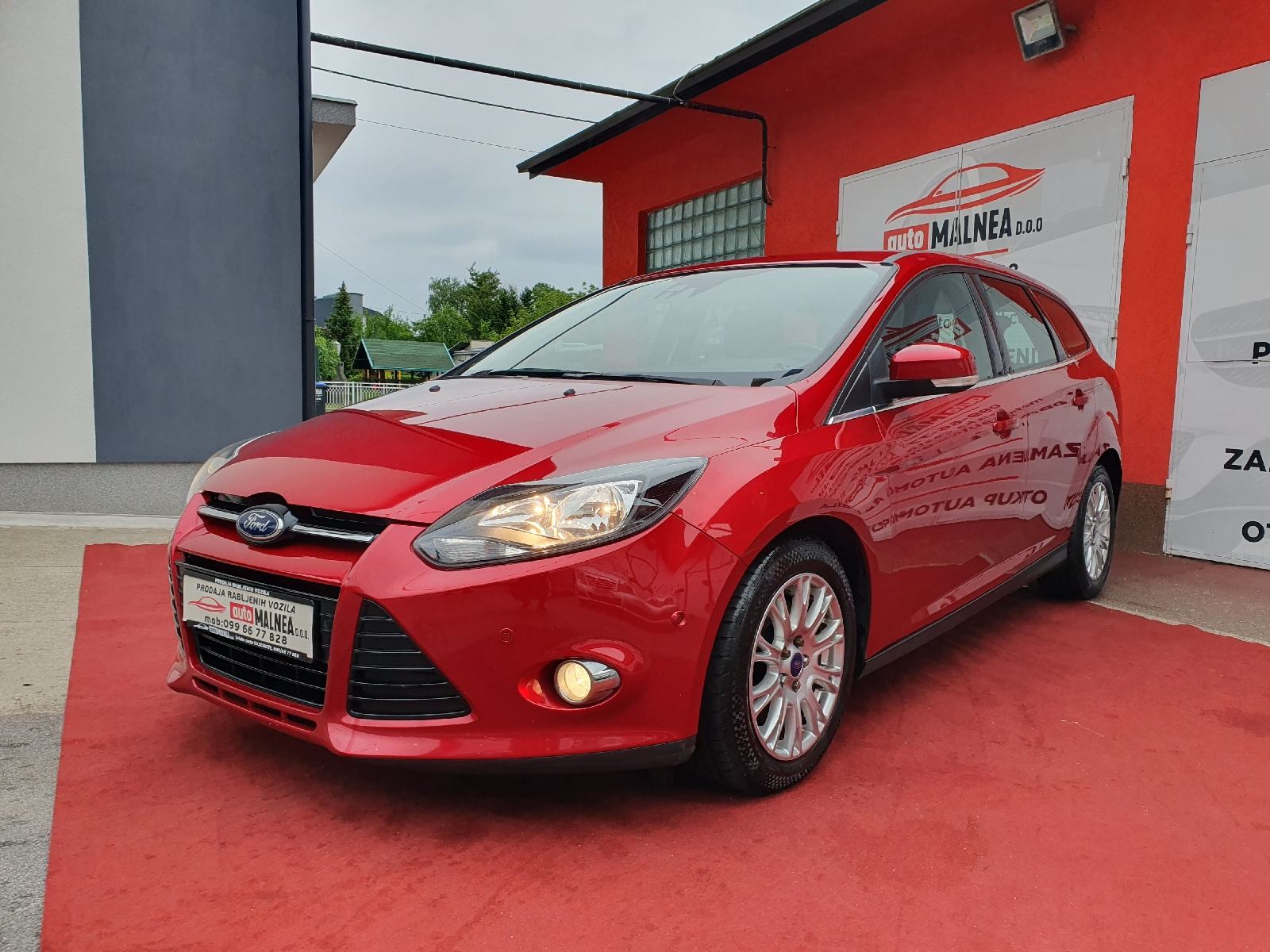 Ford Focus 1,6 TDCI 2012G. TITANIUM OPREMA FULL SERVISNA KNJIGA TOP ...