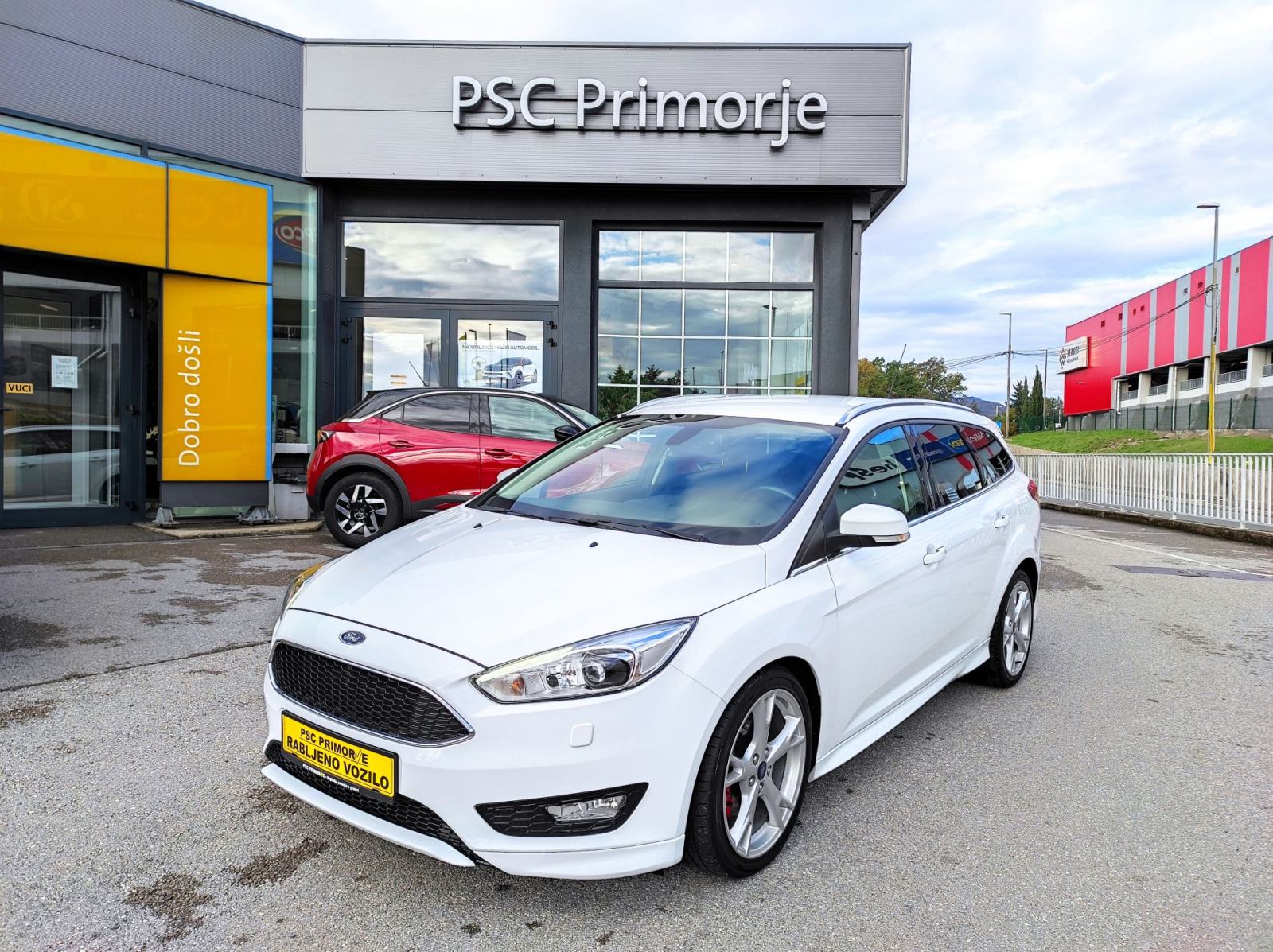 Ford Focus 2,0 TDCi ST-Line, 150ks, Xenon, Sport paket, jamstvo 1g ...