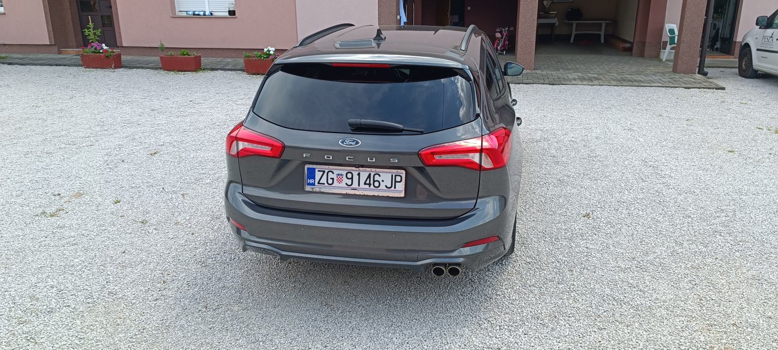 Ford Focus Karavan 2,0 tdci st line, 2020 god.