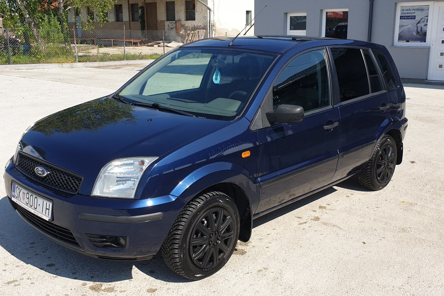 Ford Fusion 1,4 TDCI, model 2004.reg.godinu dana, 93.000 km, FIKSNO ...