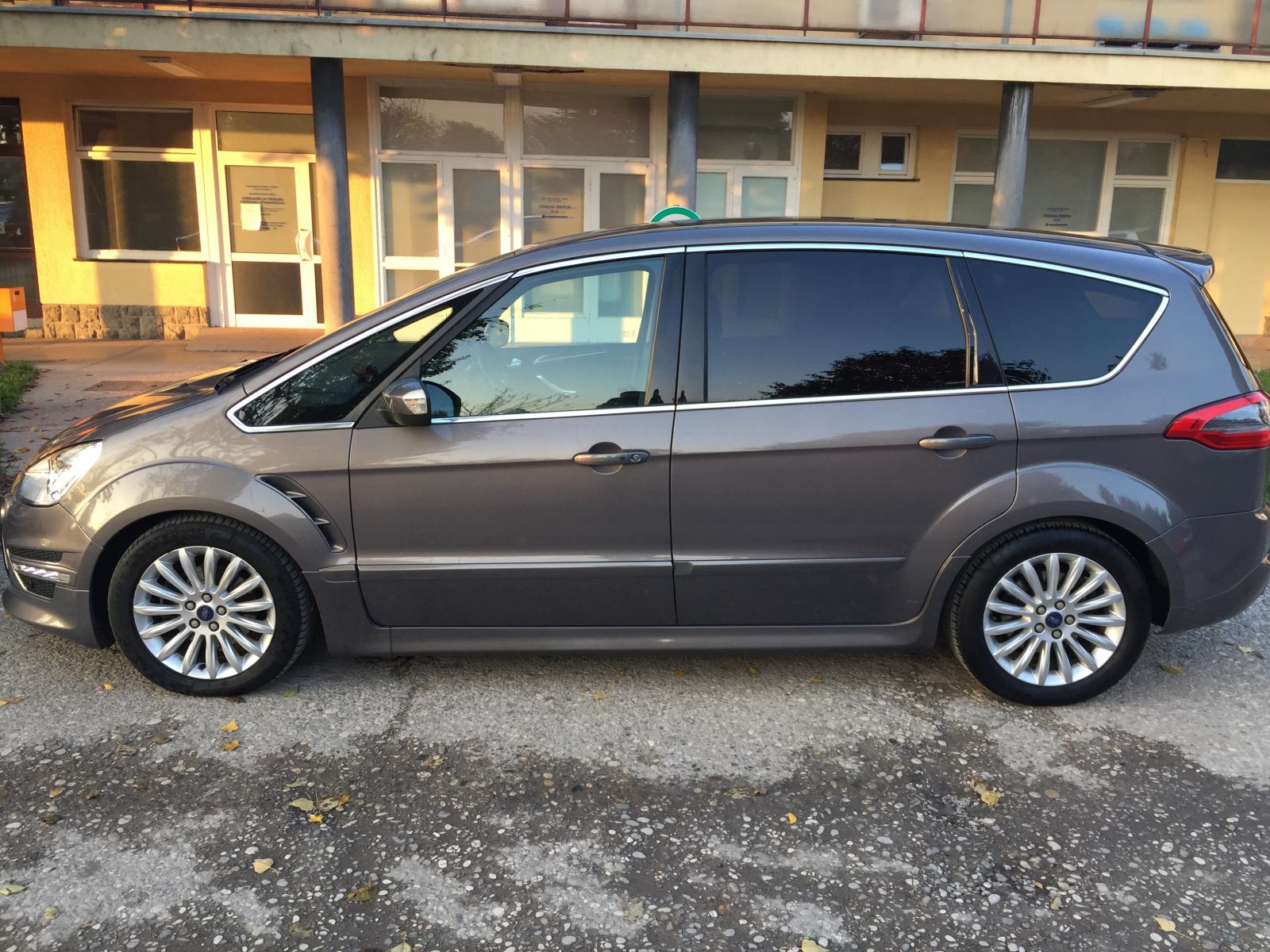 Ford S-Max 2,2, titanium sport, automatic, 2012 god.