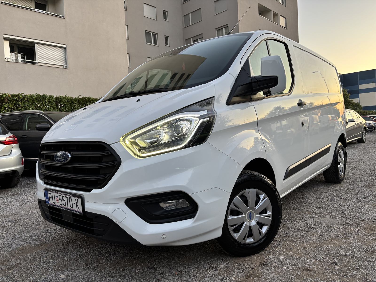 FORD TRANSIT CUSTOM 2,0 TDCi 96KW 2019 GOD REDIZAJN KAO NOVO 1€, 2019 god.