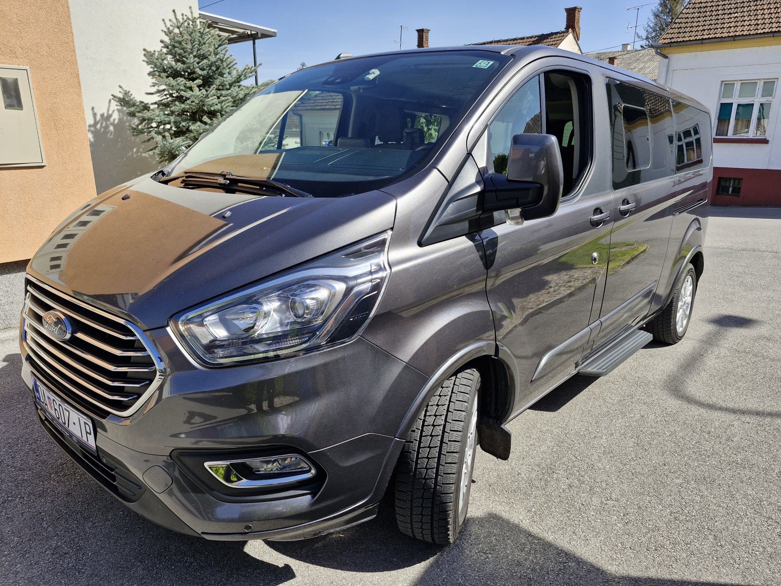 Ford Transit Tourneo Custom Titanium full oprema, 2020 god.