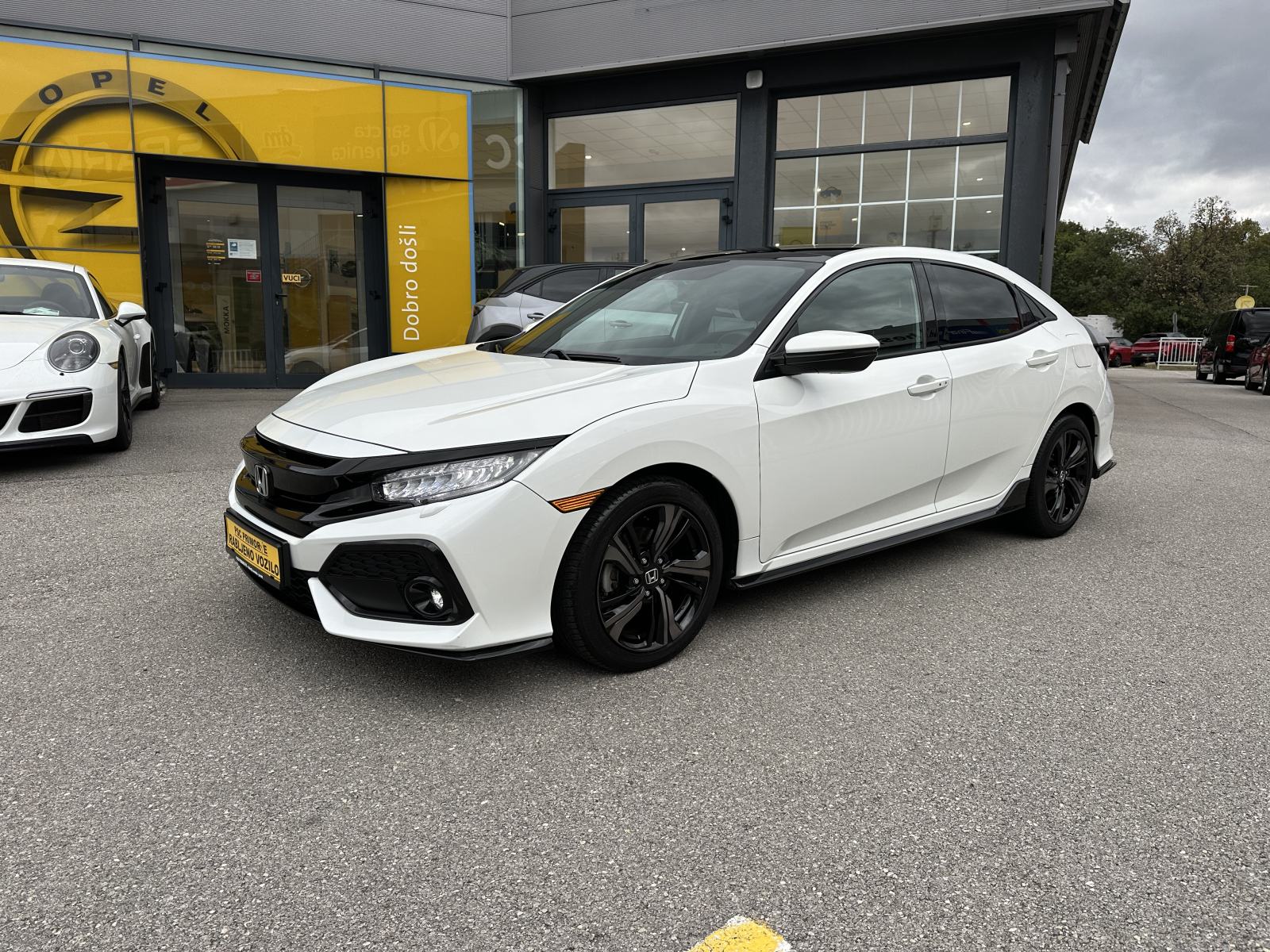 Honda Civic 1.5T VTEC Sport Plus, 182ks, LED svjetla, šiber, kamera ...