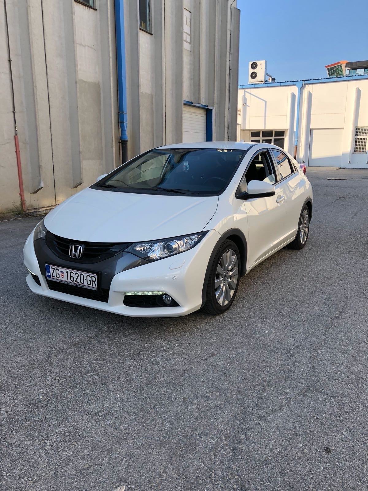 Honda Civic 9. gen 1,6 DTEC - HITNO, 2013 god.