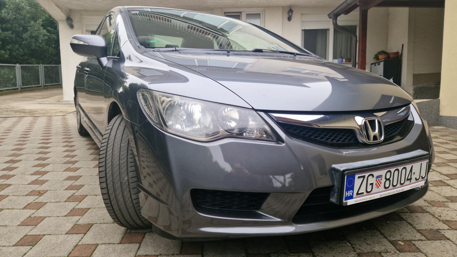 Honda Civic Sedan 1,8 VTEC LS (benzin + LPG), 2010 god.