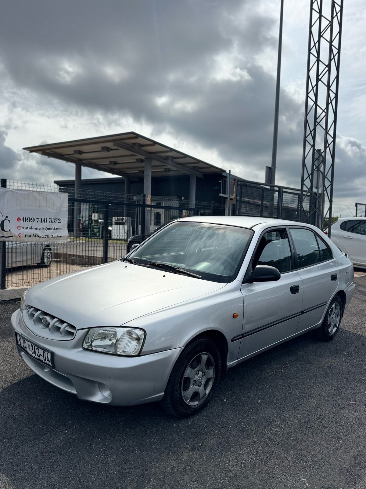 HYUNDAI ACCENT 1.3 GL *REG GODINU DANA*, 2001 god.
