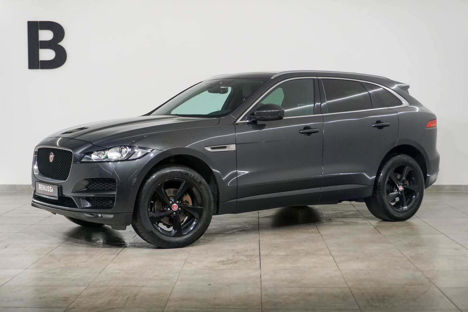 JAGUAR F-PACE PRESTIGE 2.0D 180HP AWD A8, 2020 god.