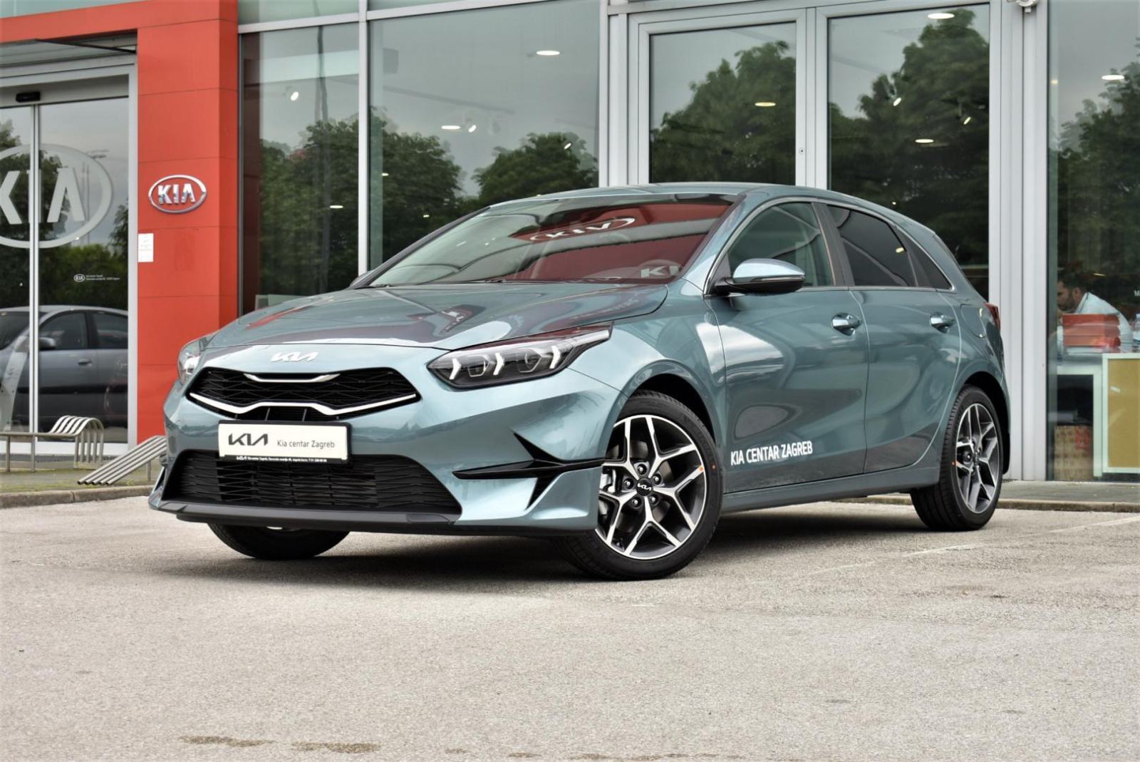 KIA ceed 1,5 T-GDI ISG EX VISION M/T, TVORNIČKO JAMSTVO, 2023 god.