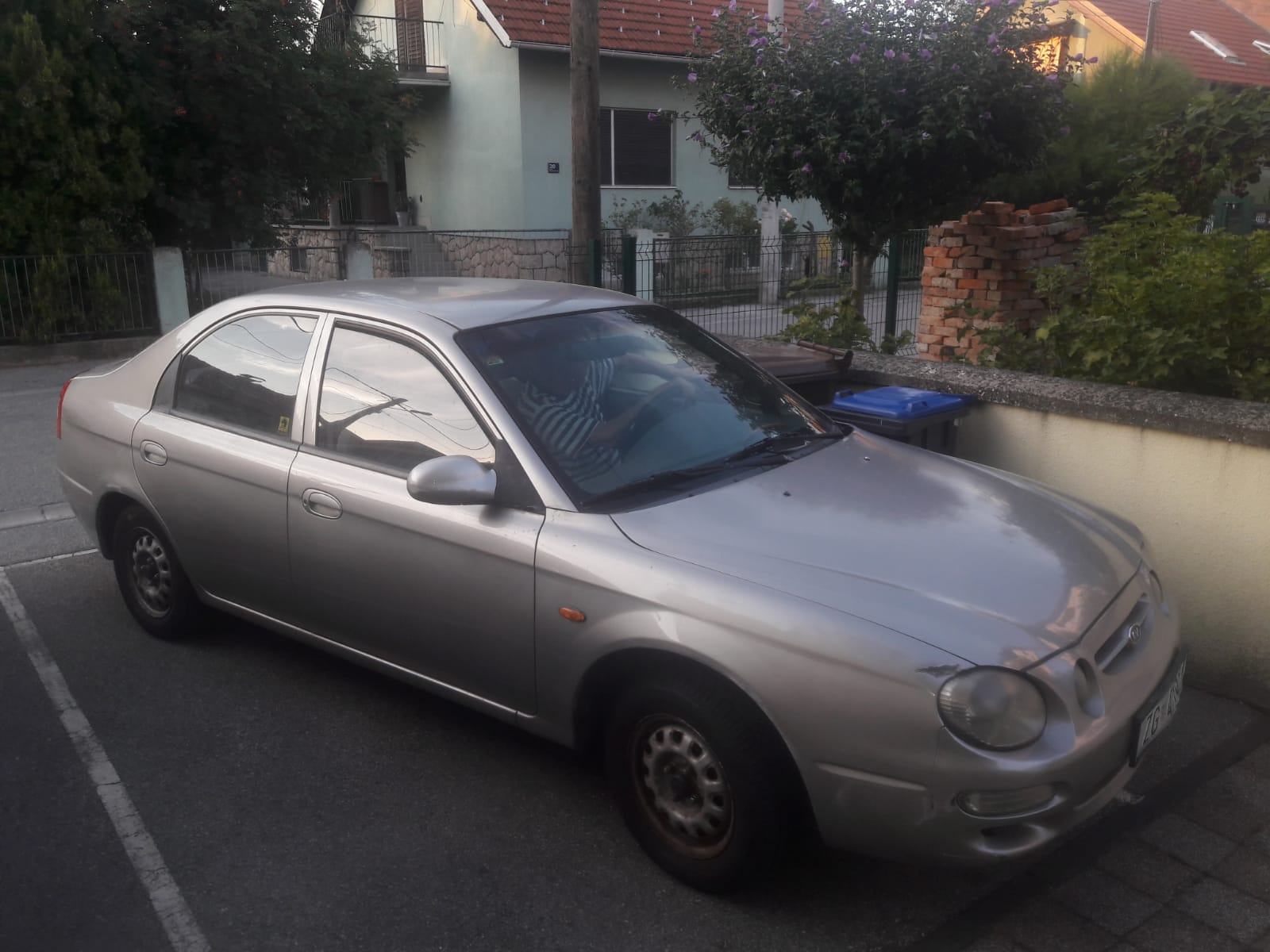 Kia Shuma 1,5 i 16V, 2000 god.