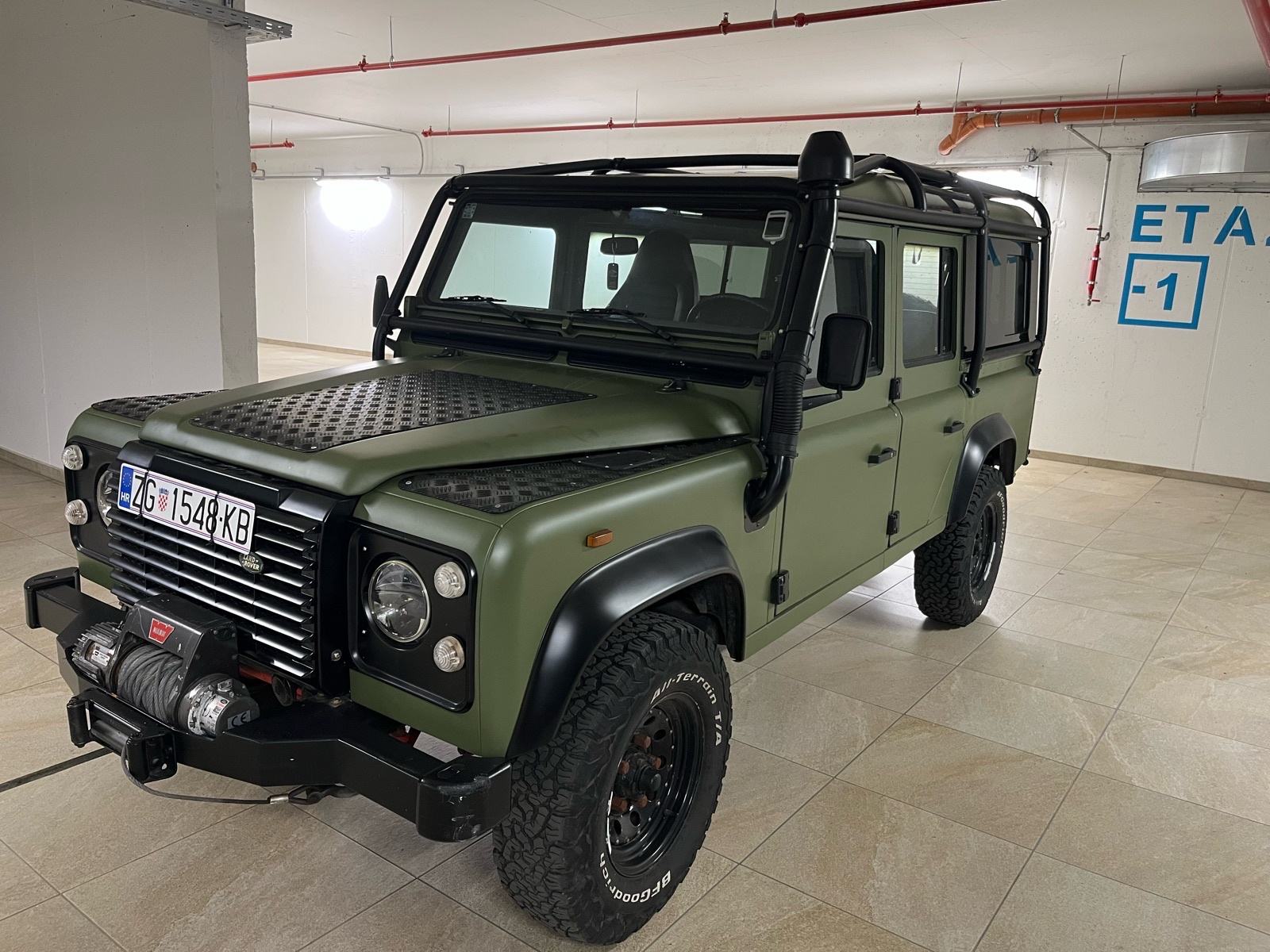 Land Rover Defender 110 TDI, 1993 god.