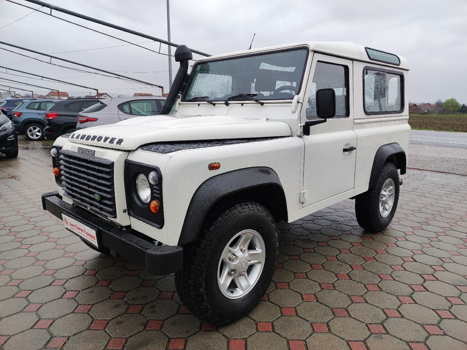 Land Rover Defender 2,4 td 2007.,reg:28.2.2025.,KLIMA, 4x4, 6-SJEDALA ...