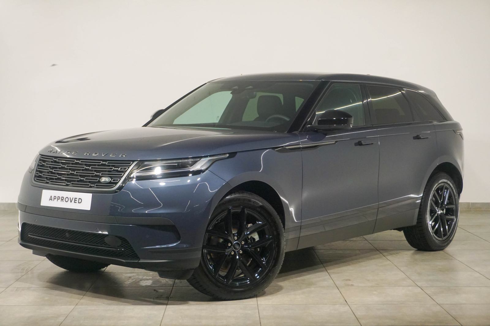 LAND ROVER RANGE ROVER VELAR S 2.0 204HP MHEV AWD A8, 2024 god.
