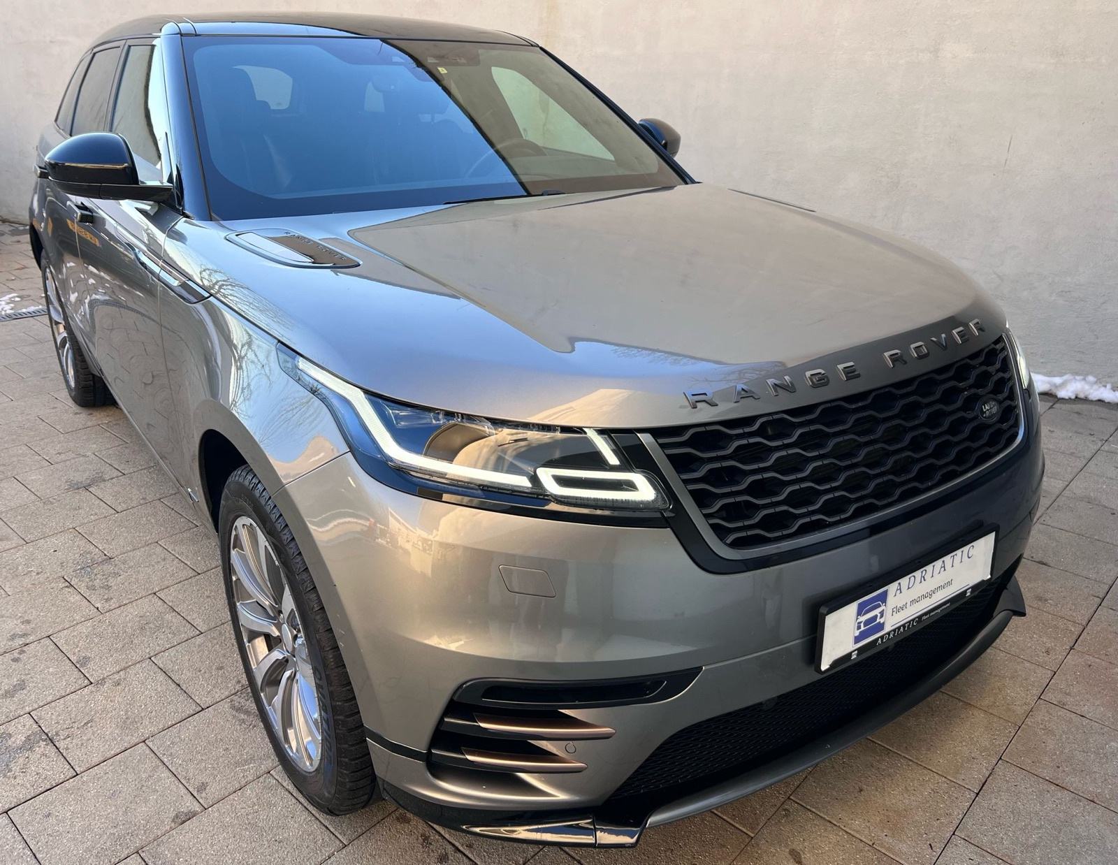 Land Rover Range Rover Velar 2.0 Diesel R-Dynamic S, 2018 god.