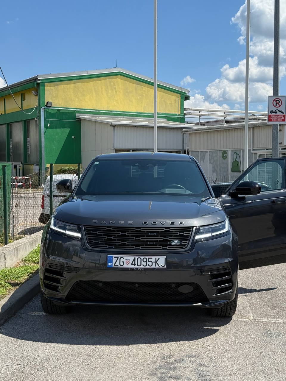Range Rover Velar DYNAMIC SE 2.0 D 204 KS AWD, 2025 god.