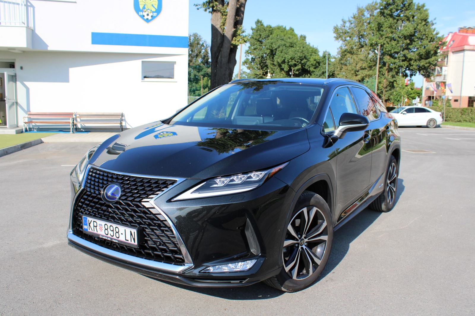 Lexus RX 450h ; EXECUTIVE SPECIAL EDITION, 2022 god.