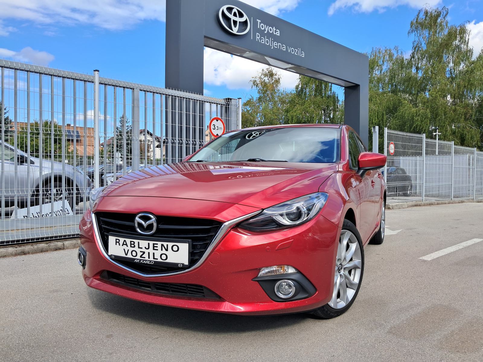 Mazda 3 CD150 Revolution, 1. VL, SERVISNA, 2014 god.
