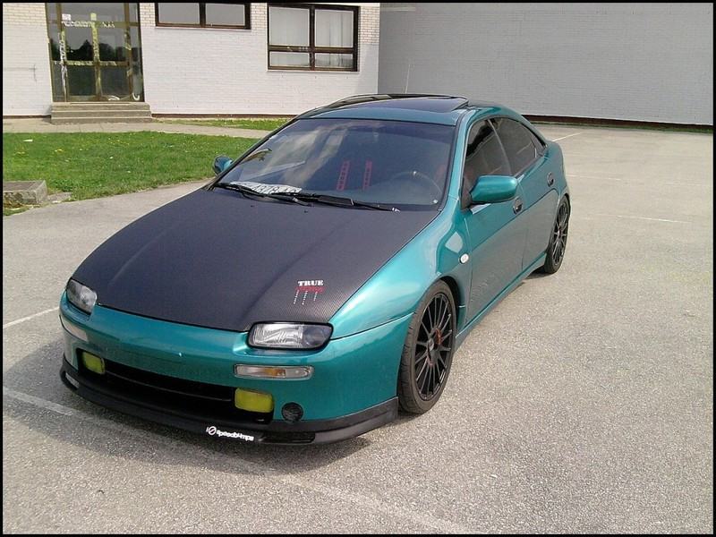 Mazda 323 F 1,8 i, 1995 god.