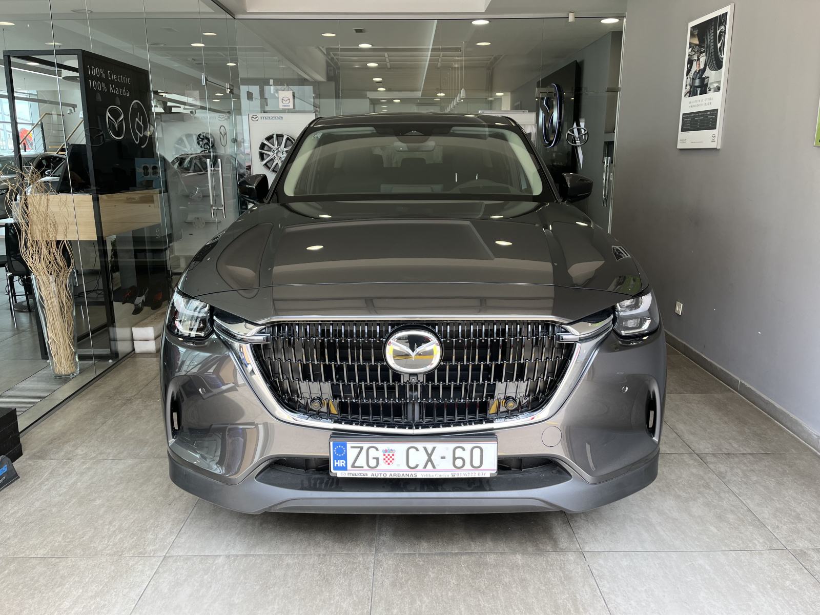 Mazda CX-60 2.5L PHEV 327hp 8AT AWD EXCLUSIVE LINE CON-P DRI-P, 2024 god.