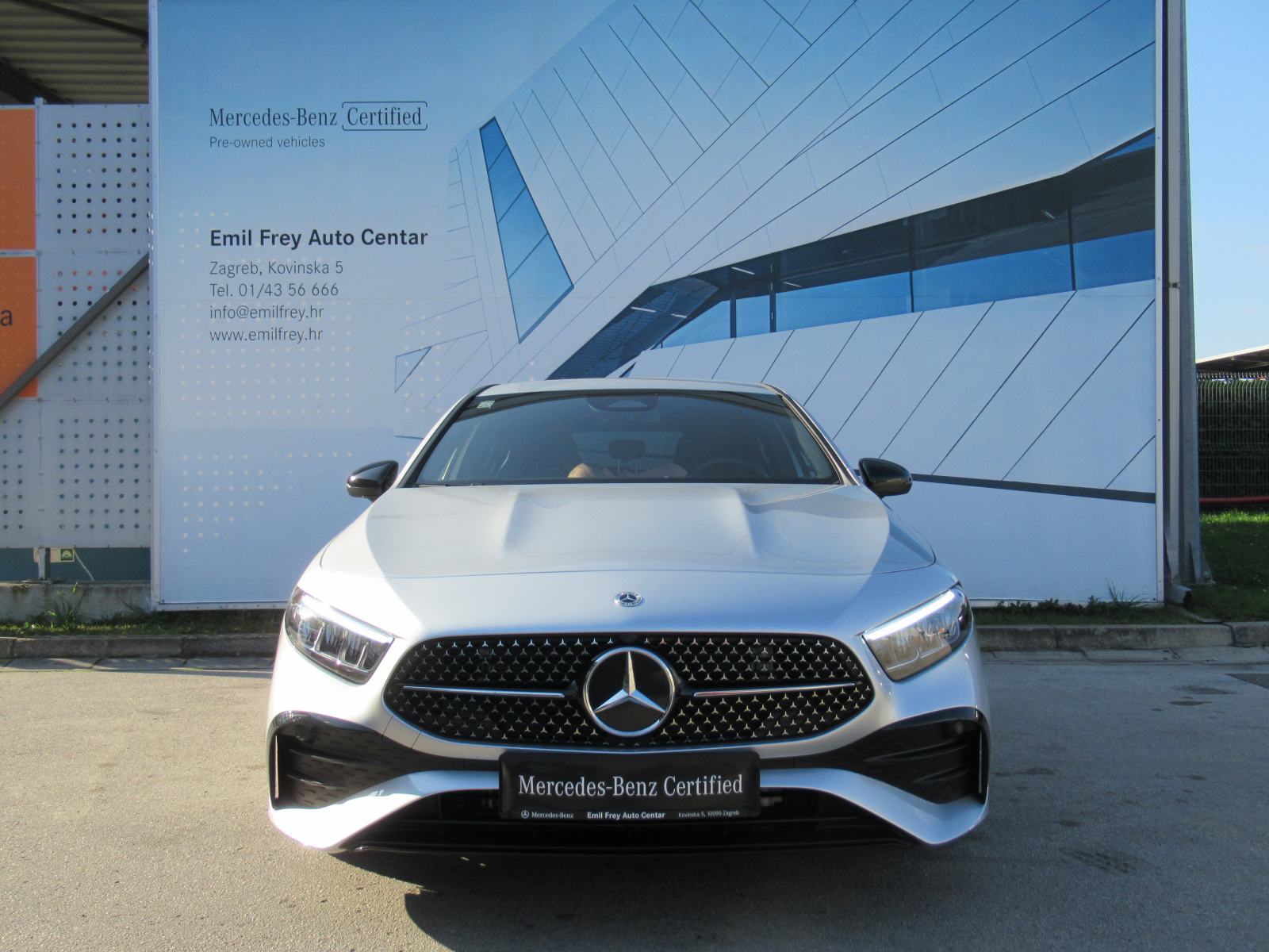 Mercedes-Benz A 200 d AMG Line/Night/Memory/19, 2024 god.