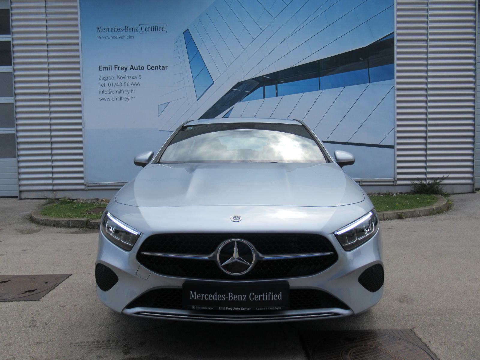 Mercedes-Benz A-klasa A 180 Progressive Automatik Facelift model, 2024 god.