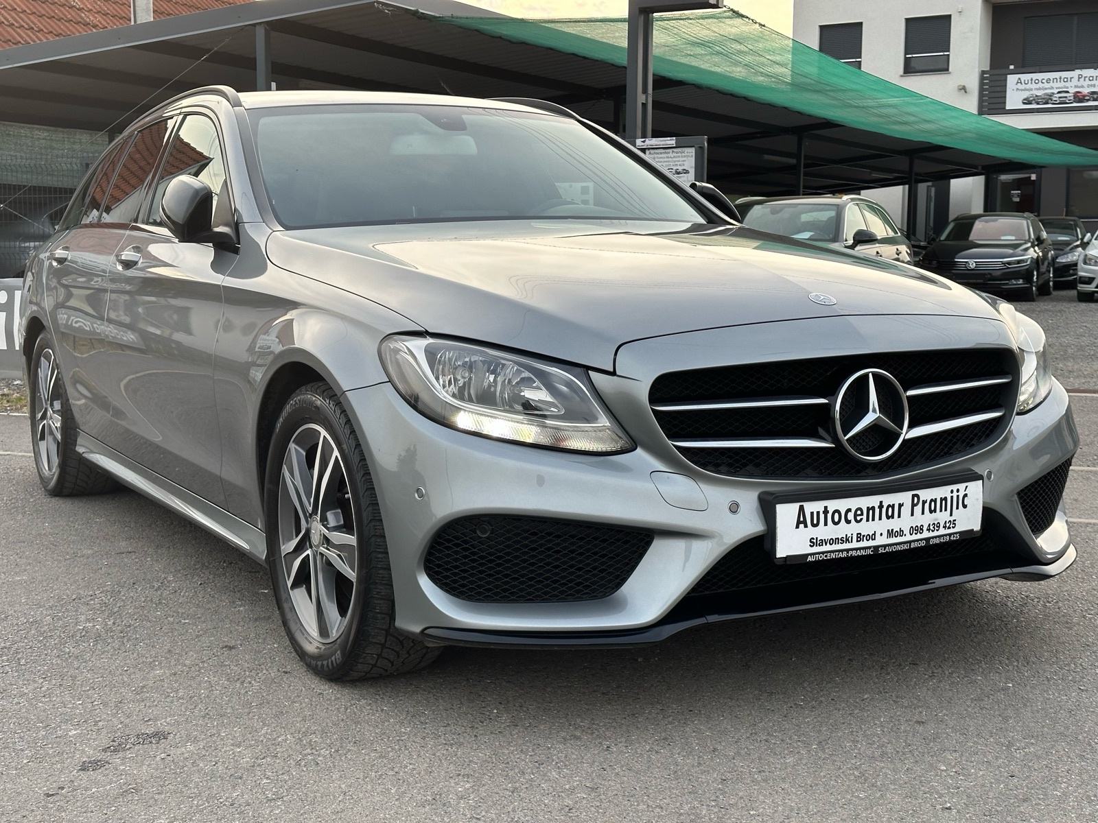 Mercedes-Benz C-klasa 180D AMG 140000 km u PDV u, 2016 god.