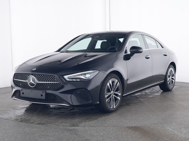 Mercedes-Benz CLA 180 Progressive, 2024 god.