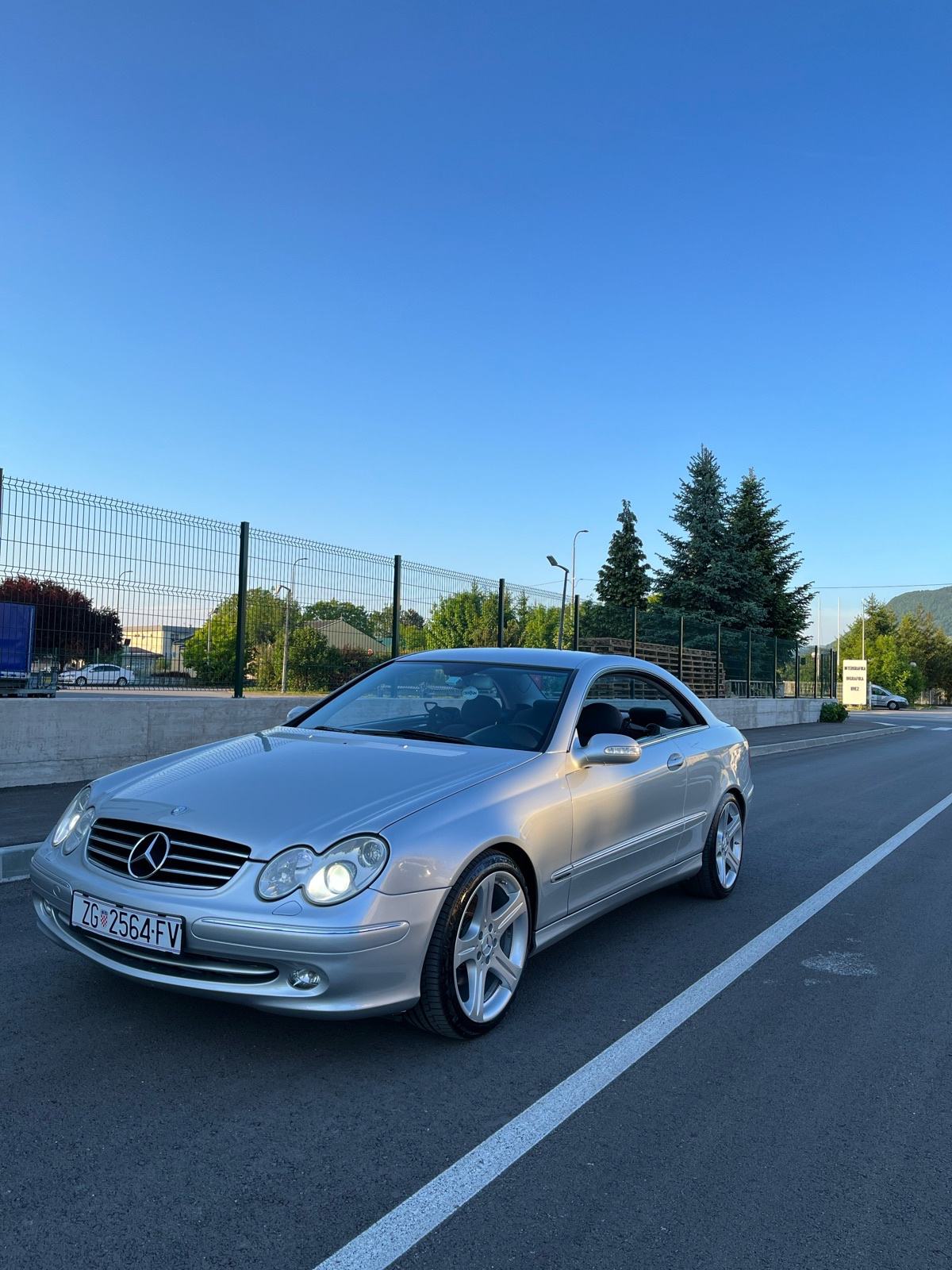 Mercedes-Benz CLK 270CDI;automatik;avantgarde, 2003 god.