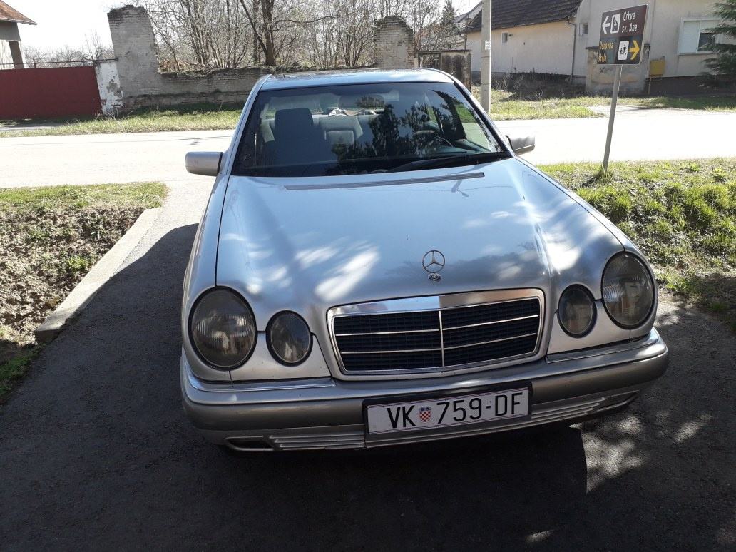 Mercedes-Benz E-klasa 290 TD, 1997 god.